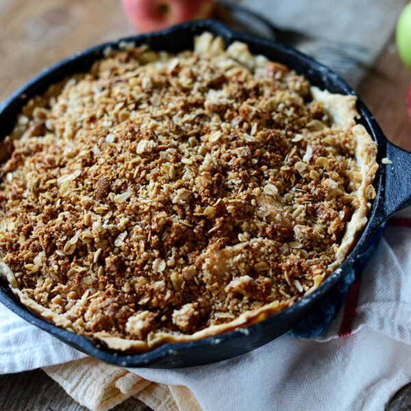 25 Easy Apple Recipes (Desserts & More!) - Minimalist Baker