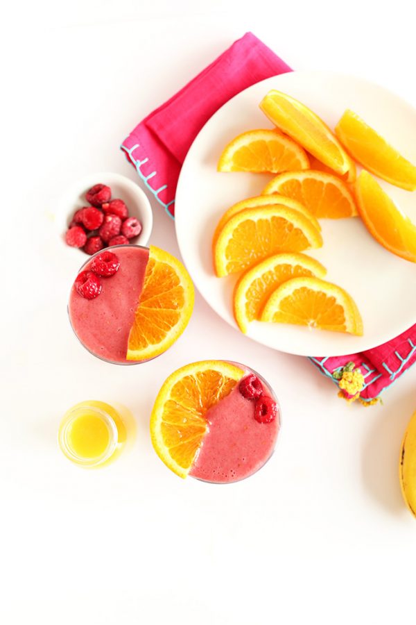 Summer Berry Smoothie | Minimalist Baker Recipes