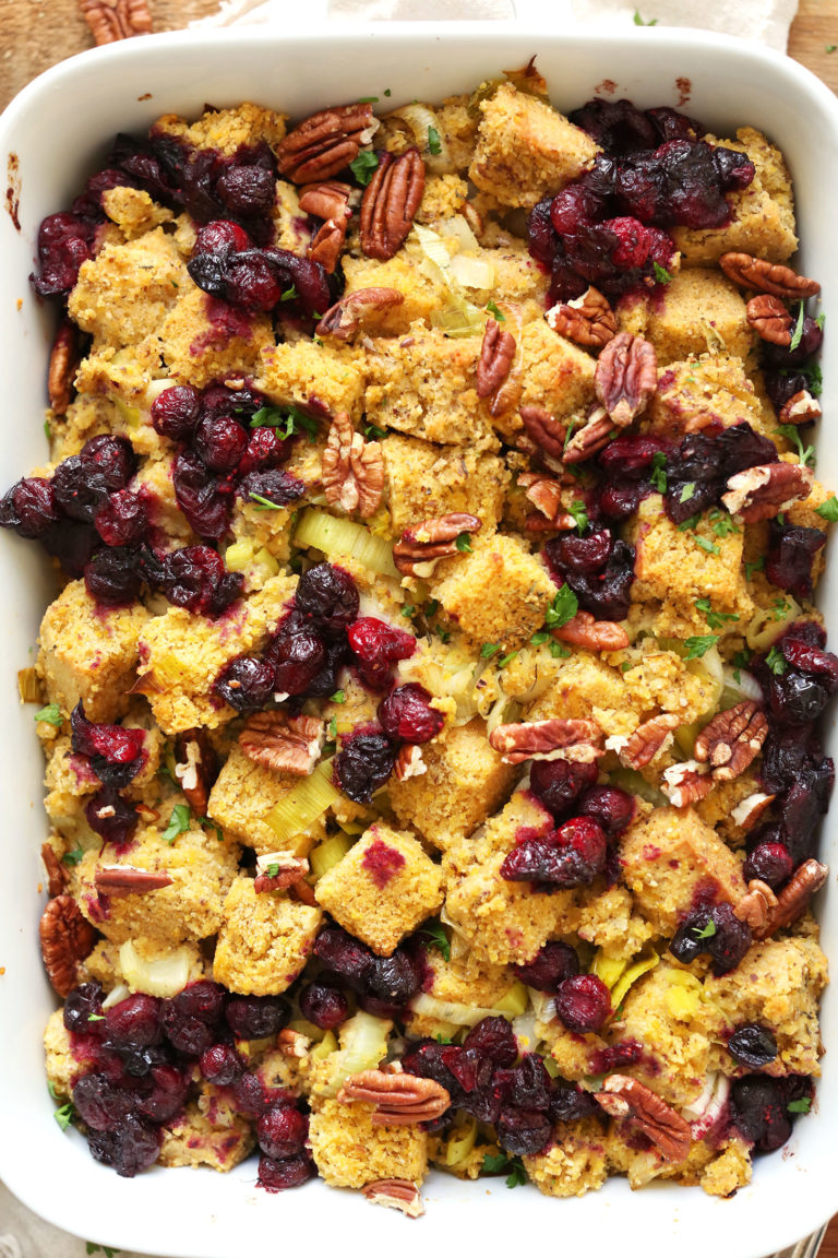 Vegan Cornbread Stuffing | Minimalist Baker Recipes