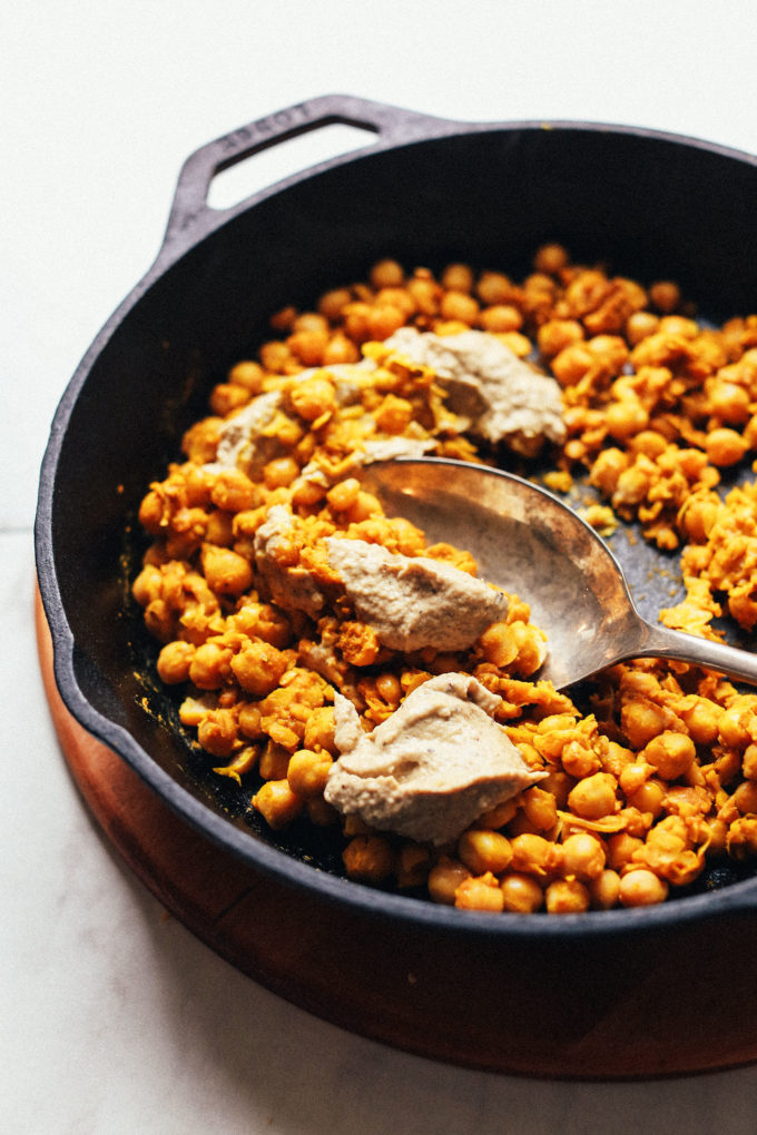 Easy Chickpea Scramble | Minimalist Baker Recipes