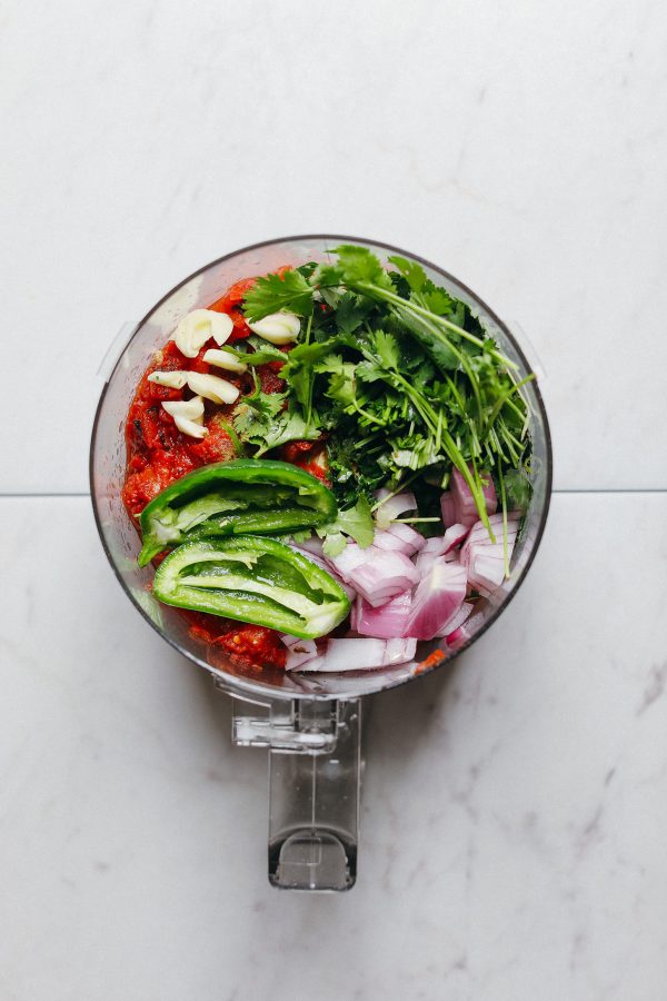 Easy Red Salsa | Minimalist Baker Recipes
