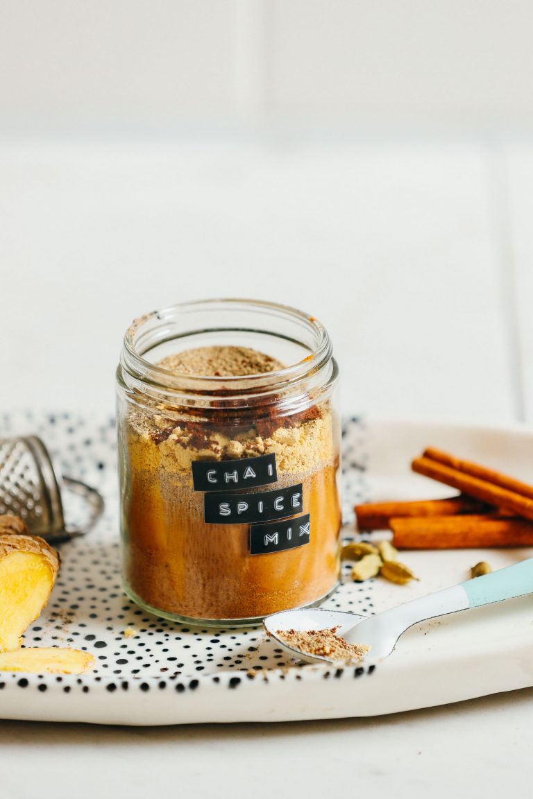 Caffeine-Free Chai Mix | Minimalist Baker Recipes