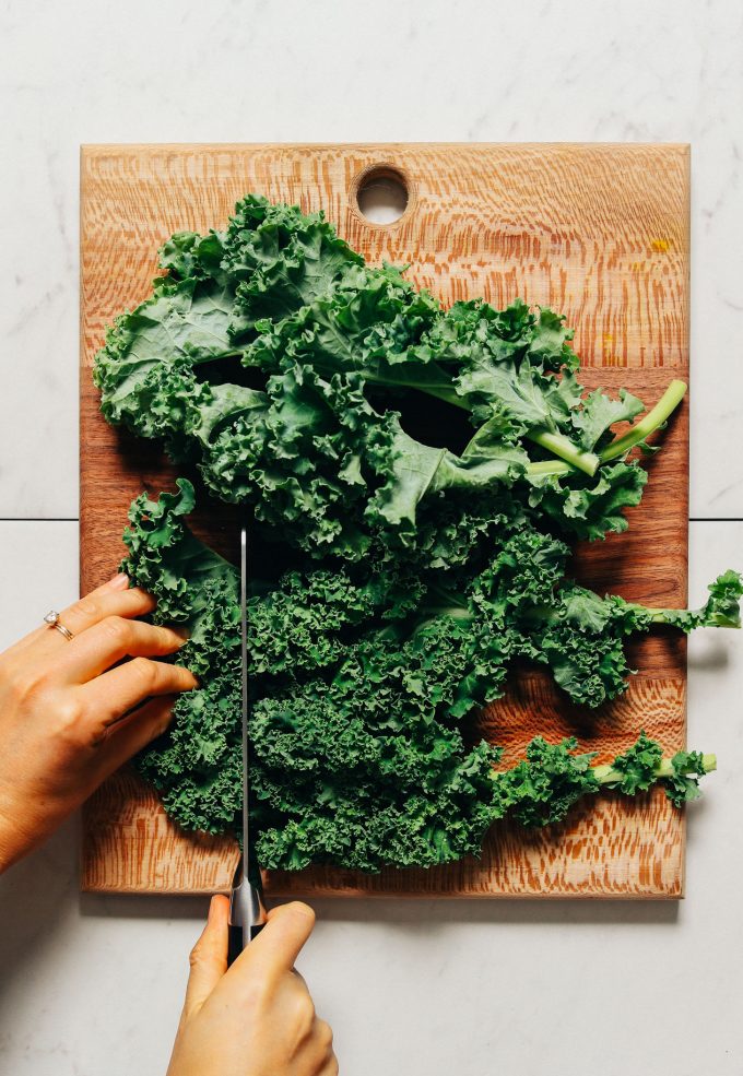 Easy Massaged Kale Salad (15 Minutes!) - Minimalist Baker Recipes