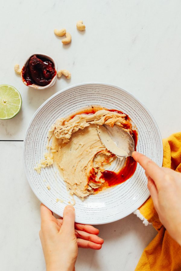 5-Minute Smoky Chipotle Dressing - Minimalist Baker Recipes