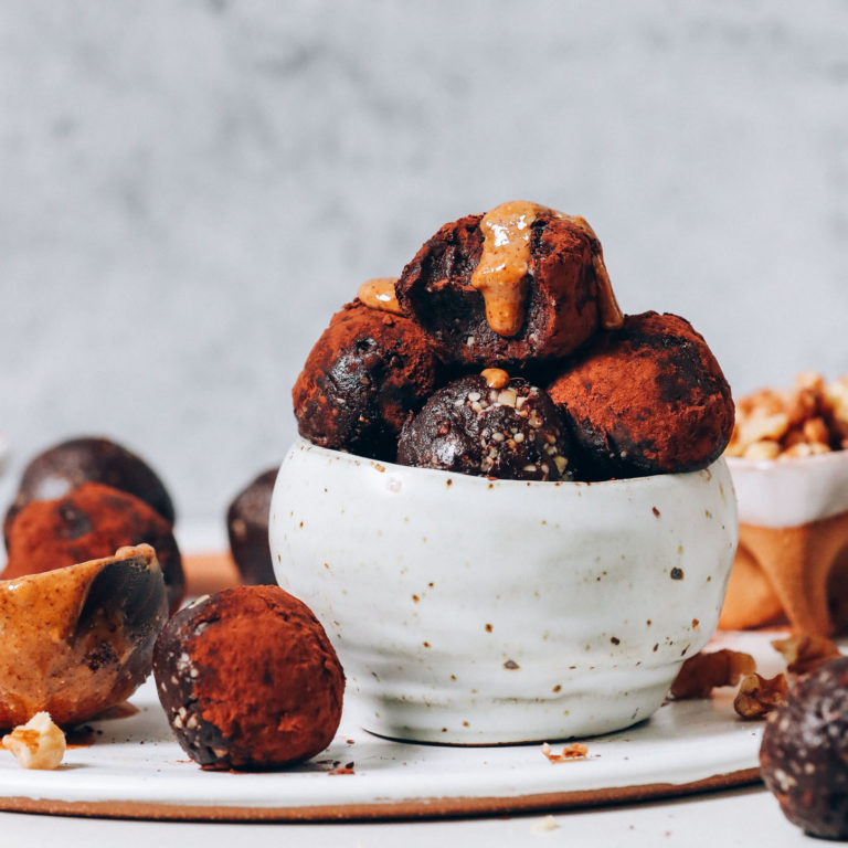 20 Easy Homemade Energy Bites & Bars - Minimalist Baker