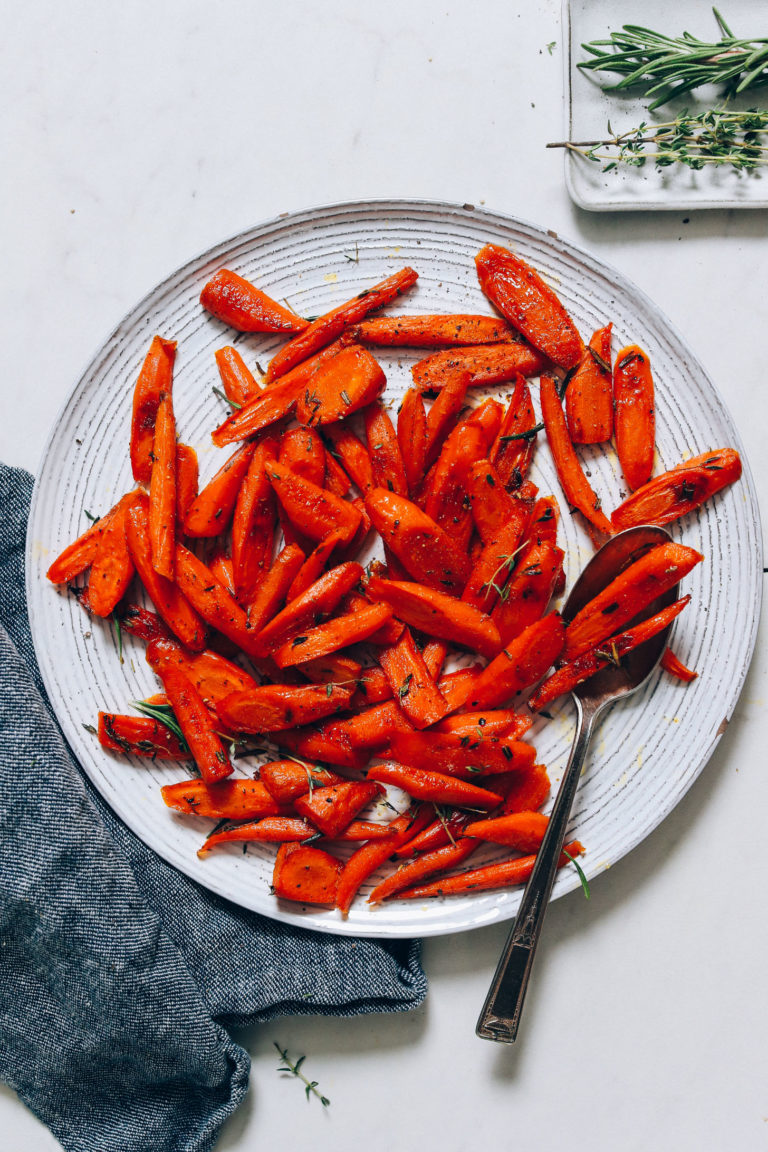 Perfect Roasted Carrots (Quick & Easy) - Minimalist Baker Recipes