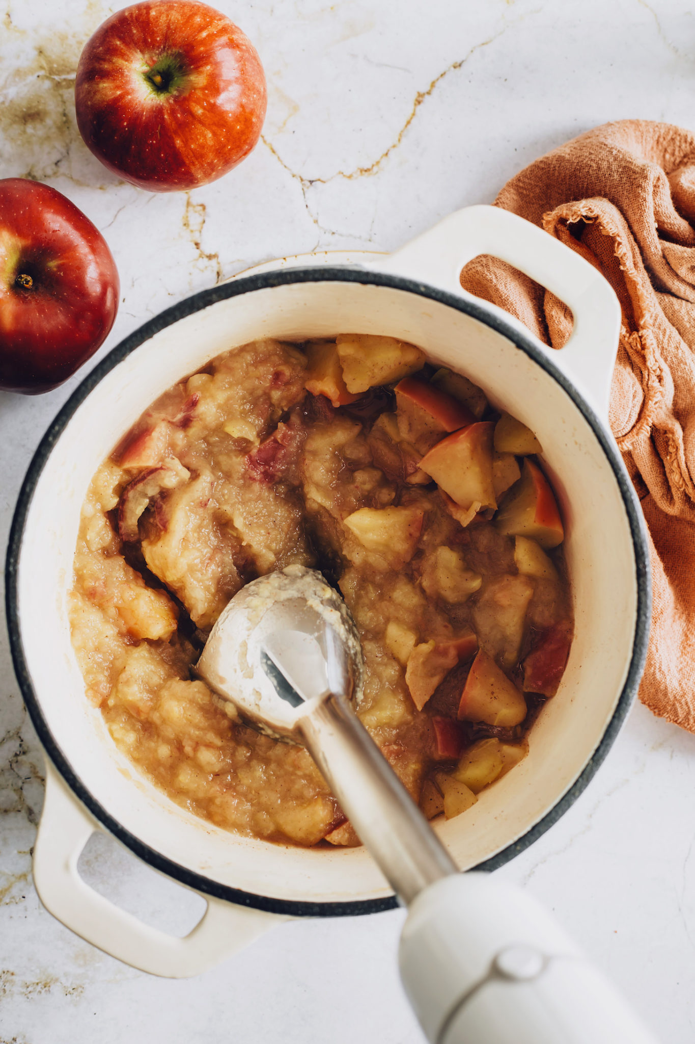1-Pot Apple Butter (Date-Sweetened!) - Minimalist Baker Recipes