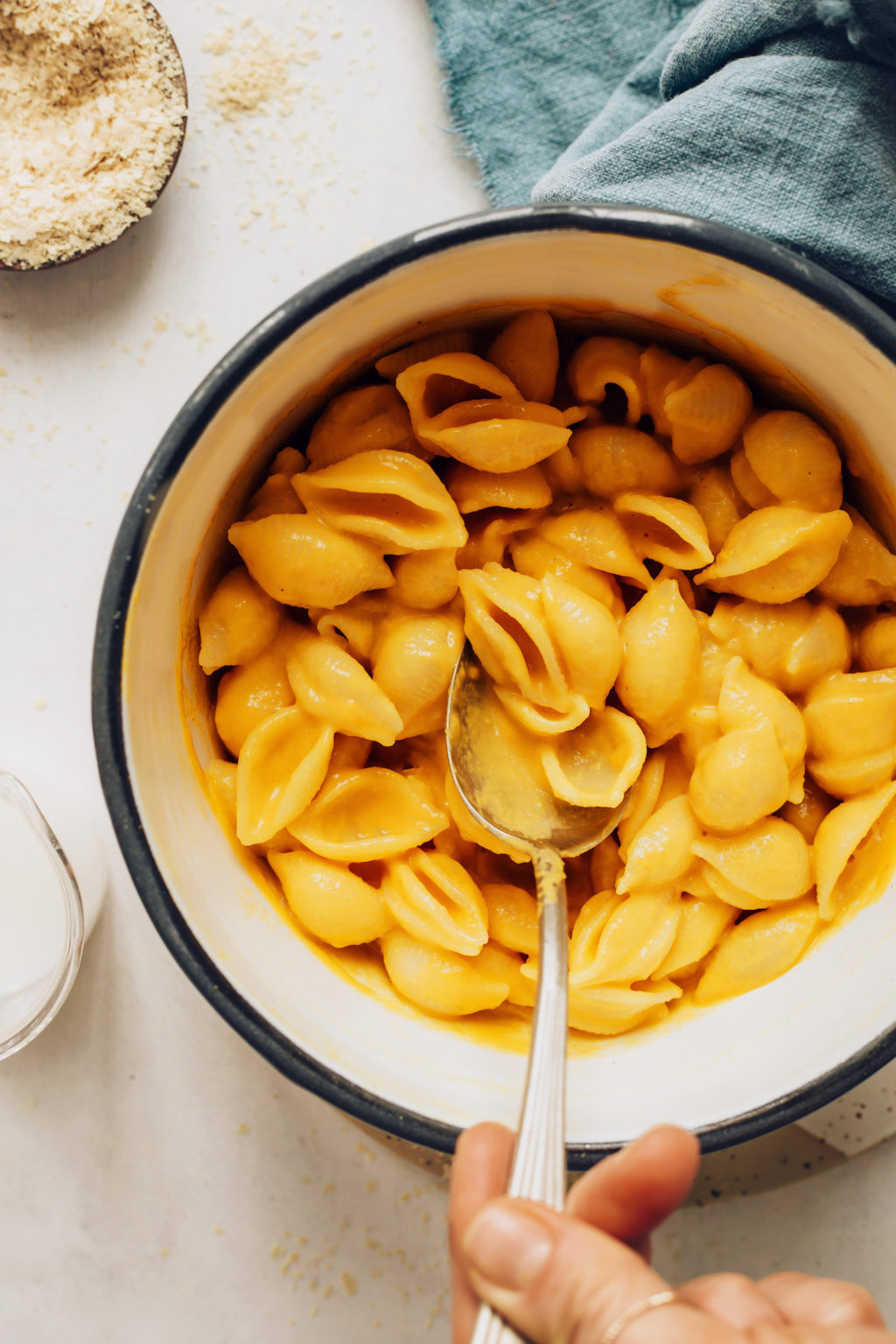 Easy Vegan Mac and Cheese - Minimalist Baker Recipes