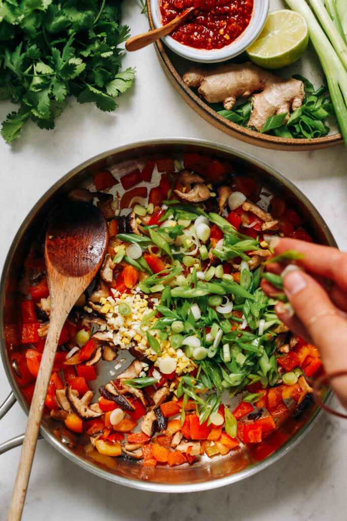 Spaghetti Squash Stir-Fry - Minimalist Baker Recipes