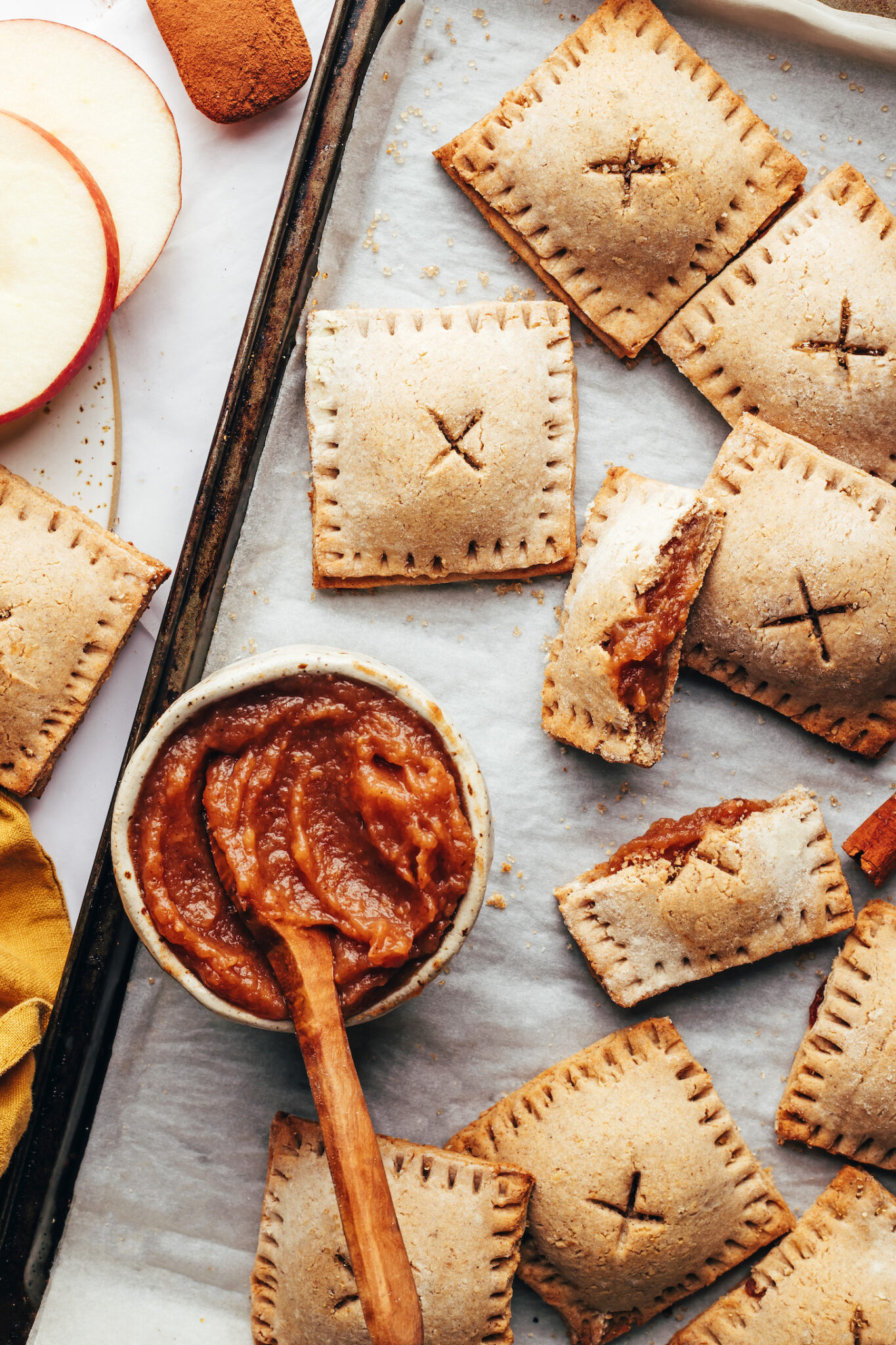 Mini Apple Butter Pop Tarts (Vegan + GF) - Minimalist Baker Recipes