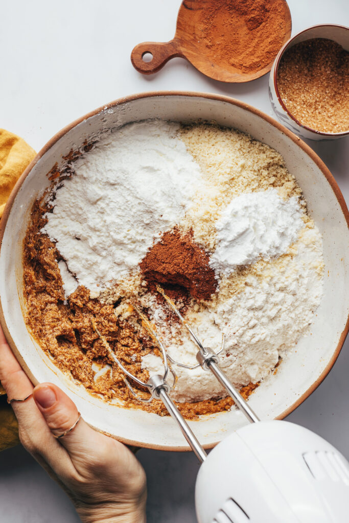 Pillowy Pumpkin Snickerdoodles (V + GF) - Minimalist Baker Recipes