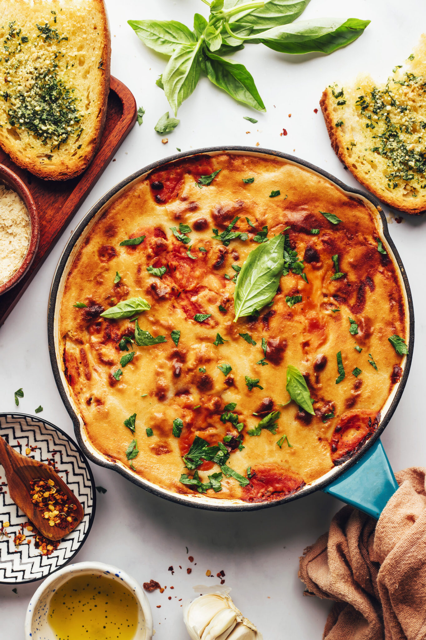 Cheesy Vegan Pizza Beans - Minimalist Baker Recipes