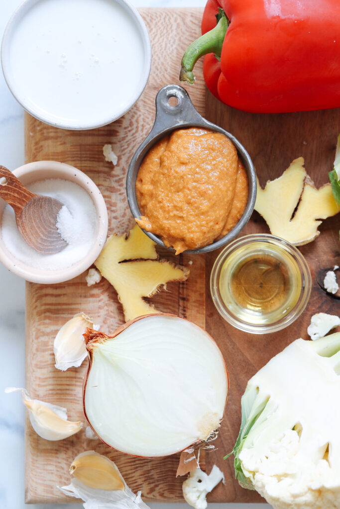 Easy Vegetable Panang Curry (Tofu or Chicken) - Minimalist Baker