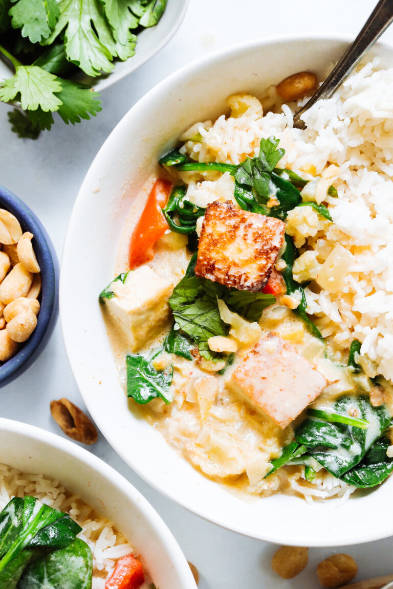 Easy Vegetable Panang Curry (Tofu or Chicken) - Minimalist Baker