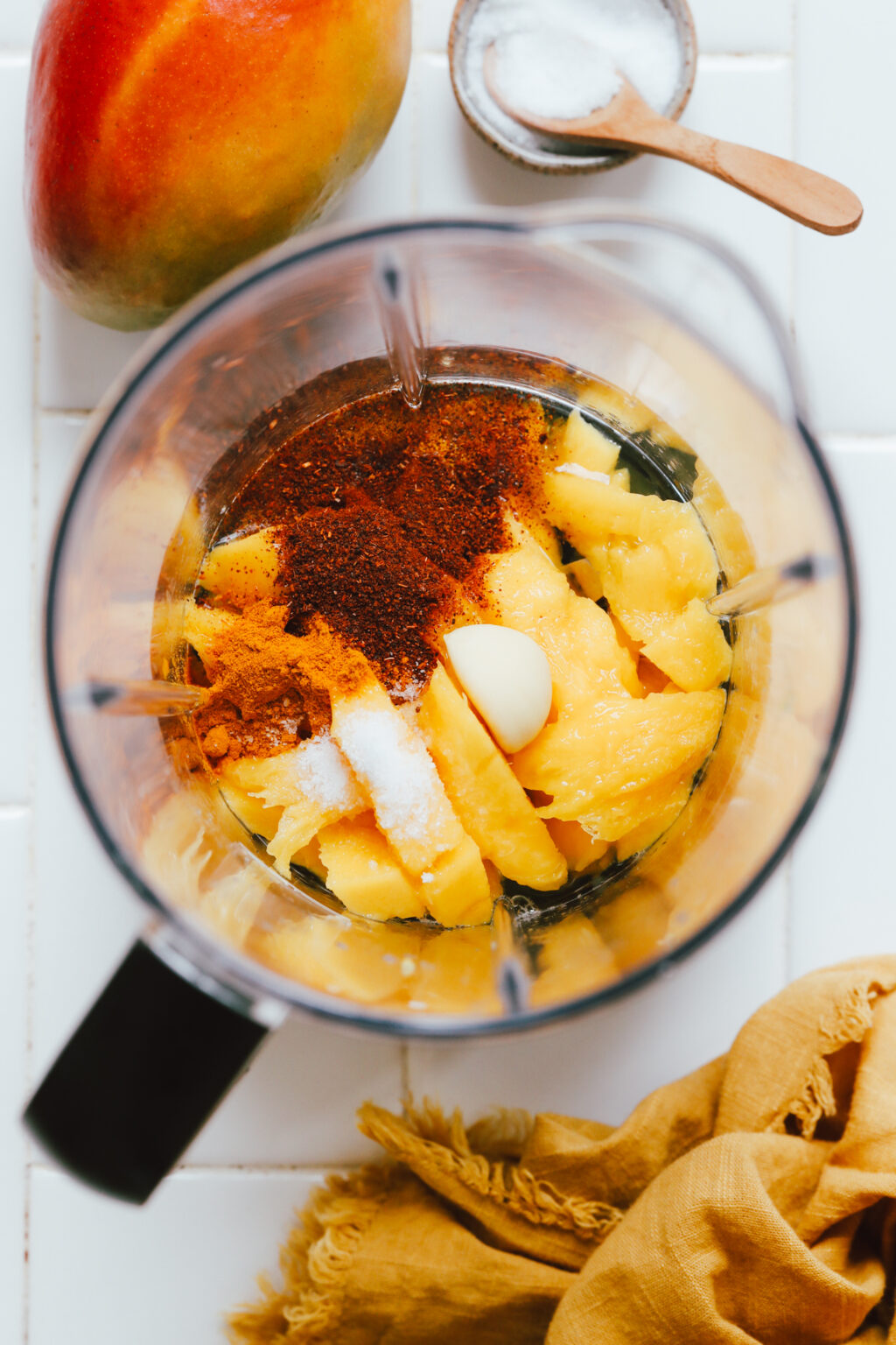 Creamy Turmeric Mango Vinaigrette - Minimalist Baker Recipes