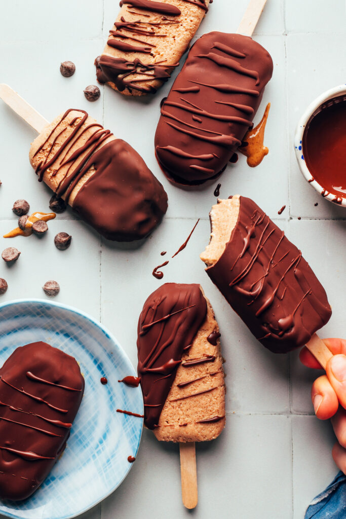 Chocolate Peanut Butter Ice Cream Bars (Vegan) - Minimalist Baker Recipes