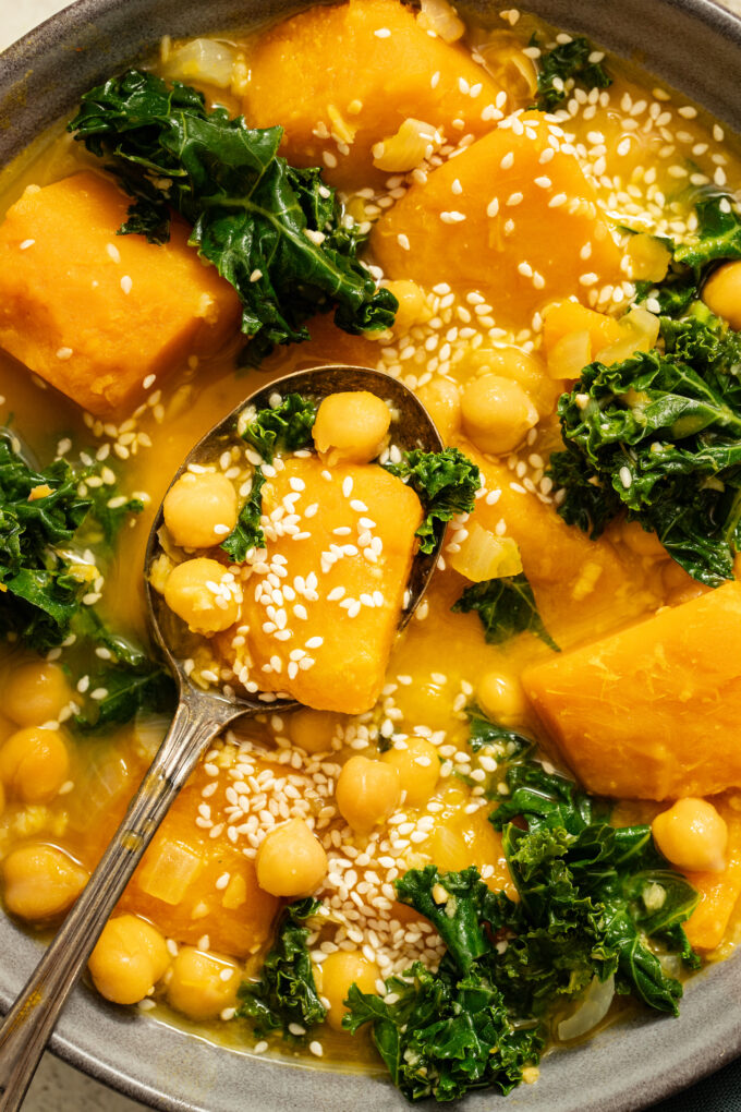 1-Pot Kabocha Chickpea Miso Soup - Minimalist Baker Recipes