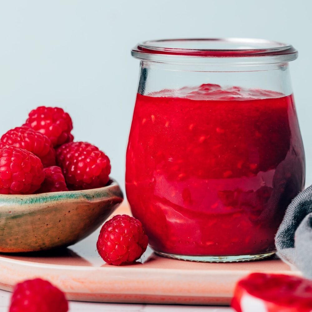 Easy Raspberry Compote (Naturally Sweetened) - Minimalist Baker Recipes