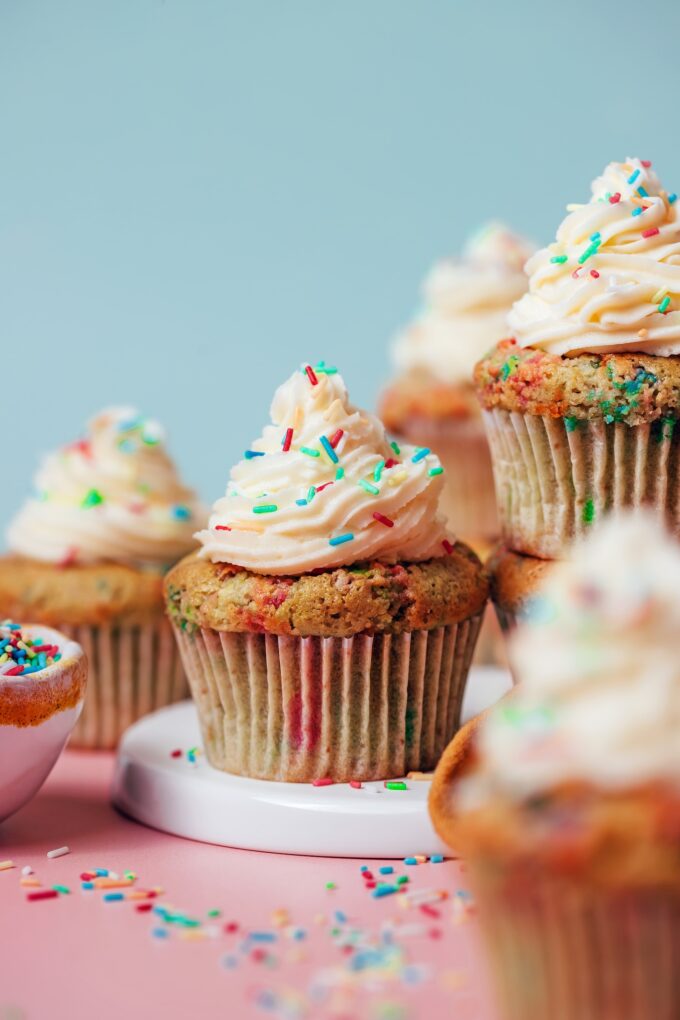 Gluten-Free Funfetti Cupcakes (1 Bowl!) - Minimalist Baker Recipes